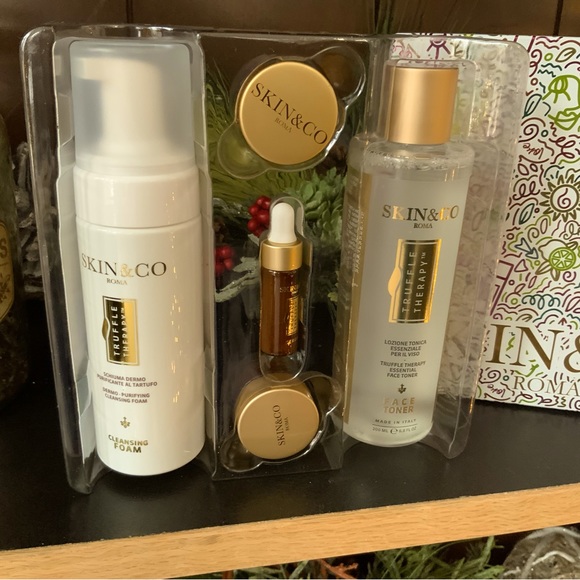 Roma | Skincare | Skin Co Roma Bundle | Poshmark